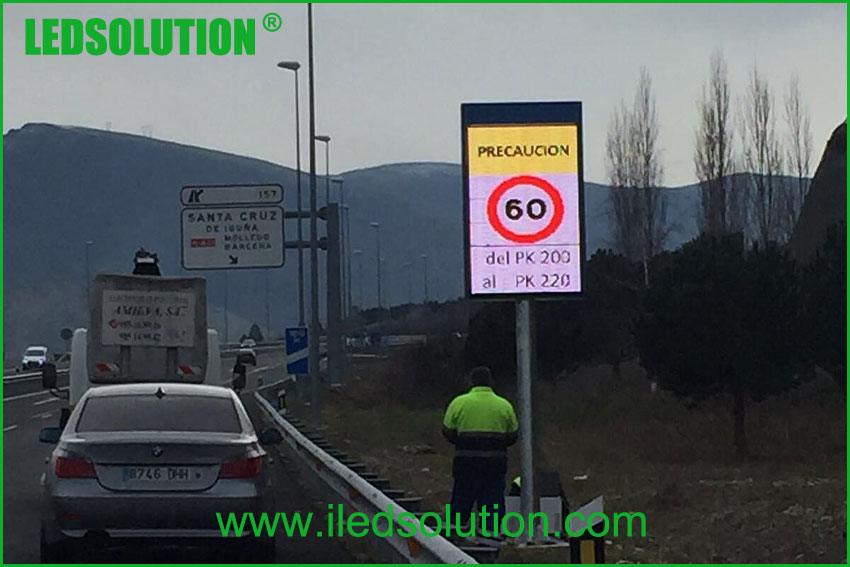 Ledsolution P12 Led Traffic Sign Project Ledsolution Led Display
