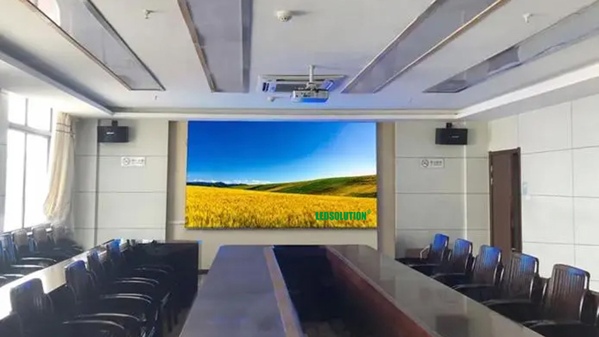 173inch Pitch 2mm FHD Conference Room LED Display | LEDSOLUTION ...