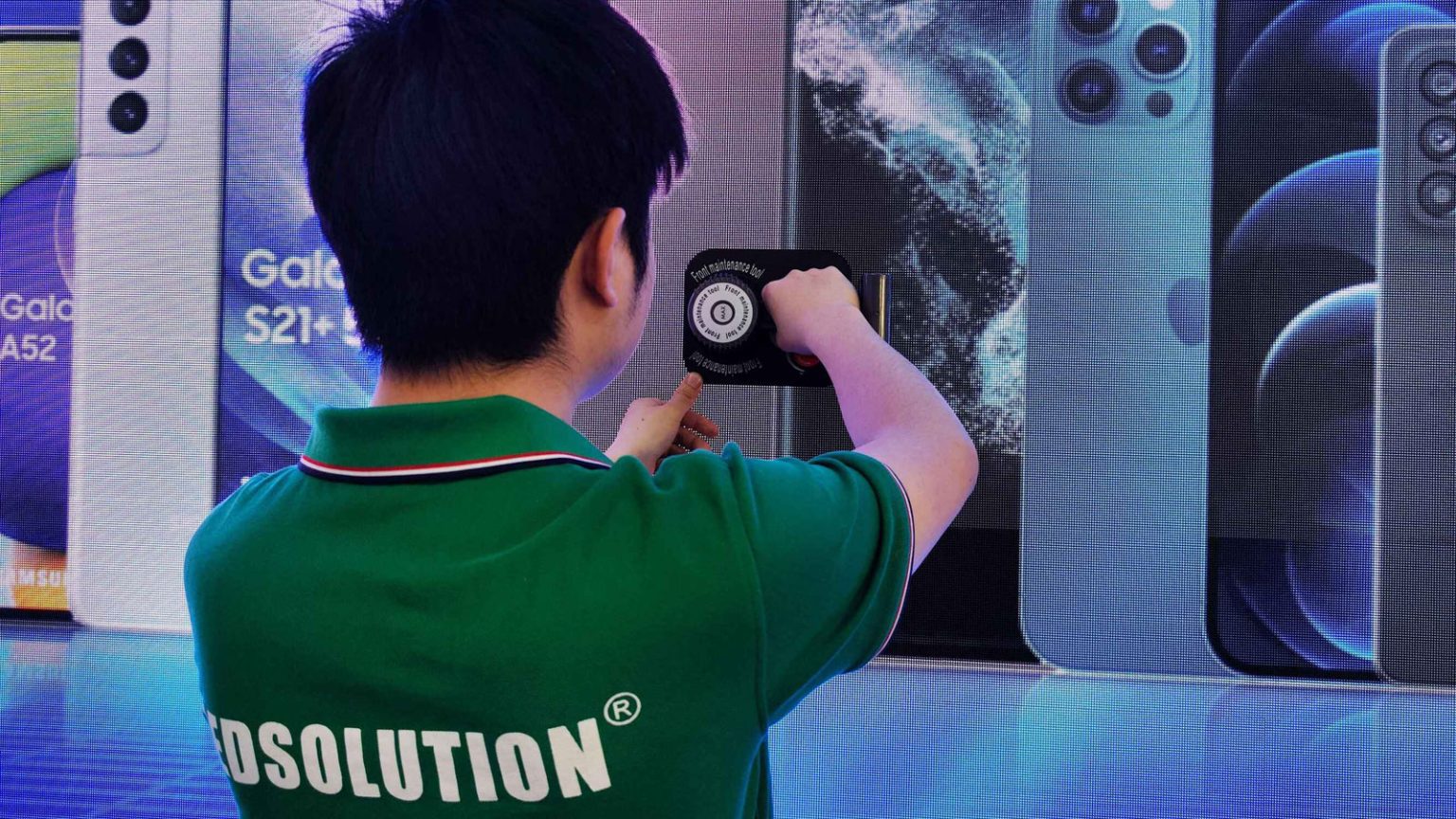 Flex95 Series Curve LED Display | LEDSOLUTION: LED Display, LED Screen ...